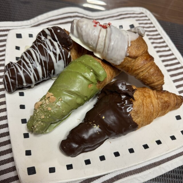 100日だけチョコクロワッサンby Tony Bake 大阪泉大津店 - 和泉府中/パン | 食べログ