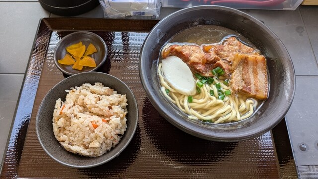 古民家食堂 上江門 （UEJO SOBA） - 八重瀬町/沖縄そば | 食べログ