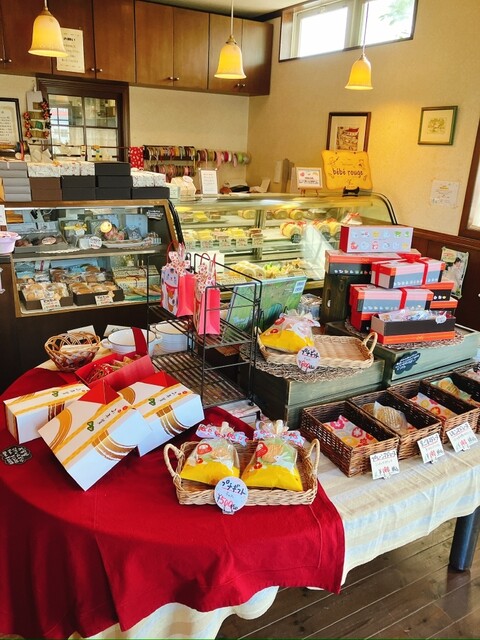 菓子工房 ベベ･ルージュ - 助信/ケーキ | 食べログ