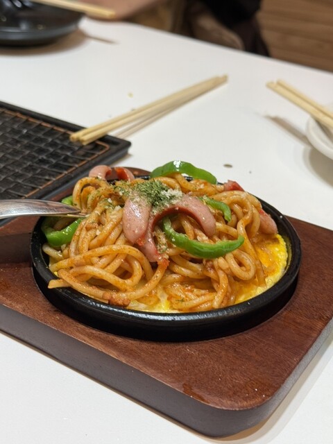 串揚げスタンド HACHIMITSU 錦通り店 （888） - 栄（名古屋）/居酒屋 | 食べログ