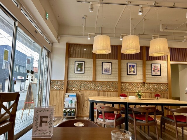 『明るくリーズナブルな NPOカフェ』by 美味B級 : Cafe Pegasus （カフェ ペガサス） - 白楽/カフェ [食べログ]