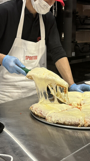 口コミ一覧 : SPONTINI 新宿店 （スポンティーニ） - 新宿西口/ピザ [食べログ]