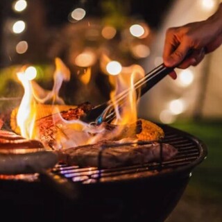 【スタンダードBBQコース】全17品＋3時間飲み放題付き！贅沢肉三昧×海鮮のごちそうBBQ 5000円 : 手ぶらBBQ 屋上ビアガーデン オアシスガーデン 新宿 - 西武新宿/ビアガーデン ...