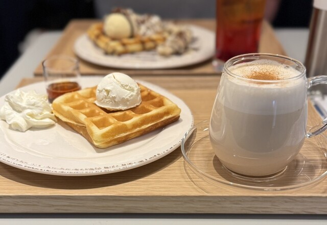 LINO cafe&bar （リノ カフェアンドバー） - 西武新宿/カフェ | 食べログ