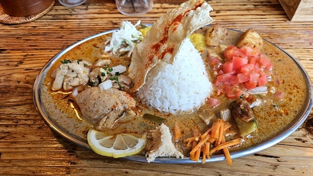 『チキン&ポーク』by Hapika4126 : ララカレーハママツ （LaLa Curry） - 新浜松/スリランカ料理 [食べログ]