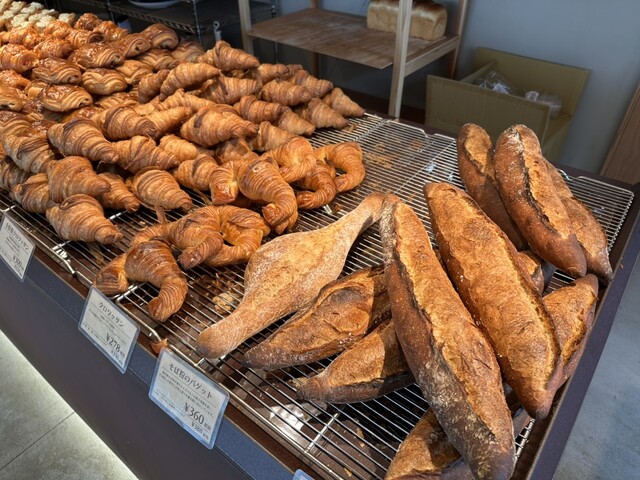 『素敵なベーカリー屋さんを見つけました！』by めぞんdeほっぺ : MOUNT TEN BREAD - 新潟/パン [食べログ]