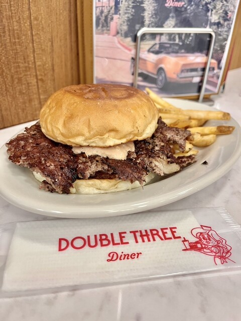DOUBLE THREE DINER （ダブルスリーダイナー） - 勝田/ハンバーガー | 食べログ