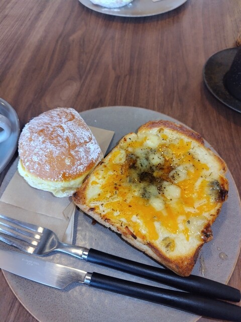 Lemon Bakery - バスセンター前/カフェ | 食べログ