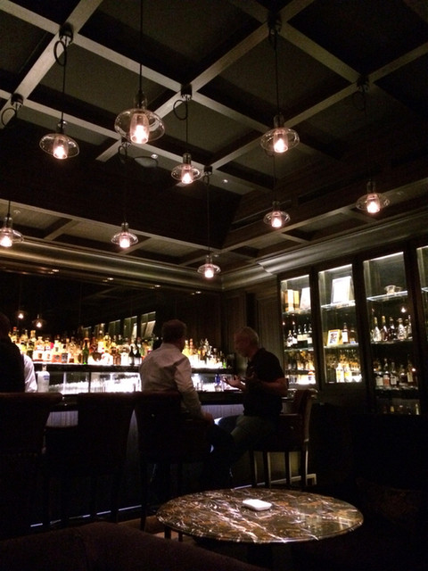 内観写真 : ロイヤル バー （Royal Bar） - 大手町/バー [食べログ]