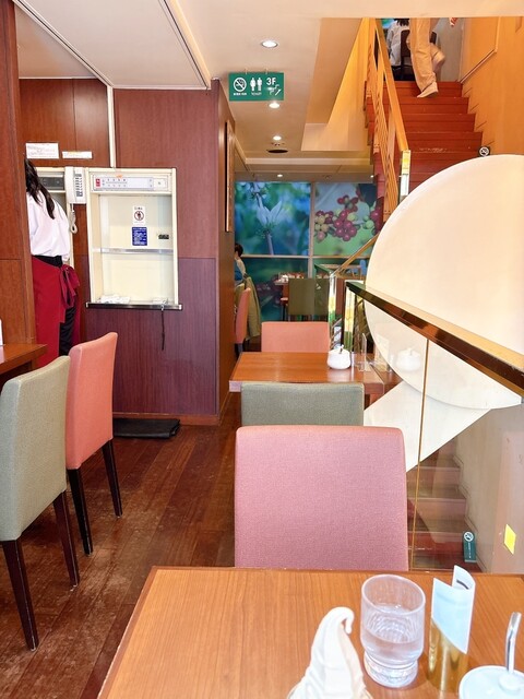 by ksuk.n : ミカド珈琲店 日本橋本店 （MIKADO） - 三越前/喫茶店 [食べログ]