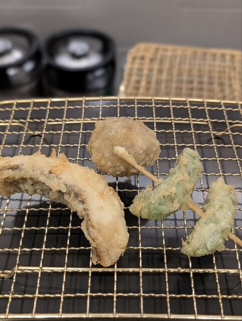 『博多大衆天ぷら『たかお』揚げたて熱々で！』by junior_tetsu : 博多天ぷら たかお ジョイナス横浜店 - 横浜/天ぷら [食べログ]