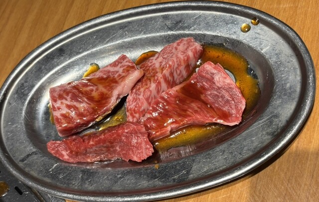 Yakiniku Rikimaru Nanba Dotonbori Ten - Namba/Yakiniku (BBQ Beef) | Tabelog