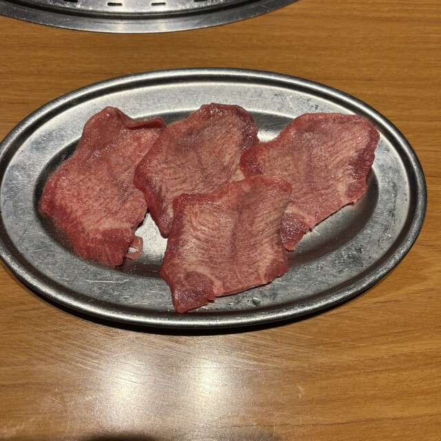 Yakiniku Rikimaru Nanba Dotonbori Ten - Namba/Yakiniku (BBQ Beef) | Tabelog