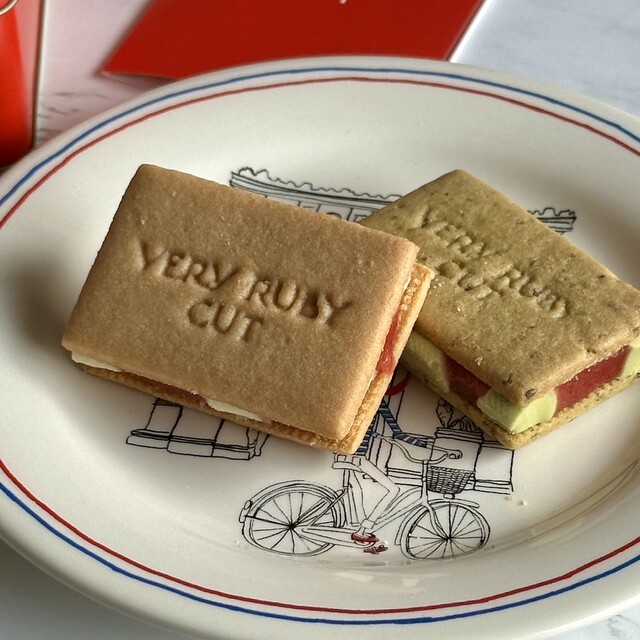 Very Ruby Cut （ベリー ルビー カット） - 品川/洋菓子 | 食べログ