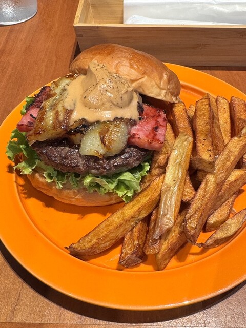 LITOR （リッター）のご予約 - 県庁前/ハンバーガー | 食べログ