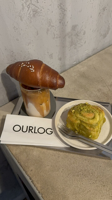 by m57855 : OURLOG COFFEE ROASTERS （アワーログ コーヒー ロースターズ） - 天神橋筋六丁目/カフェ [食べログ]