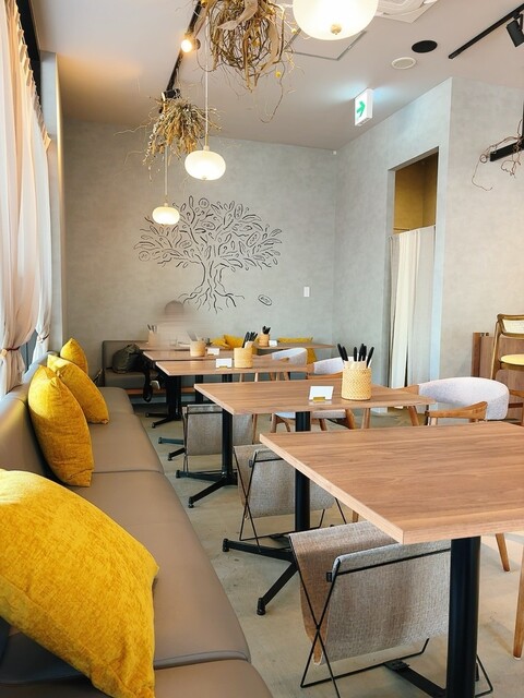 Lemon Bakery - バスセンター前/カフェ | 食べログ