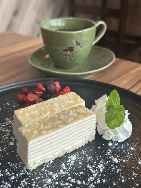 【閉店】Cafe&Bar Weal'S （カフェ&バー ウィールズ） - 東本願寺前/カフェ | 食べログ