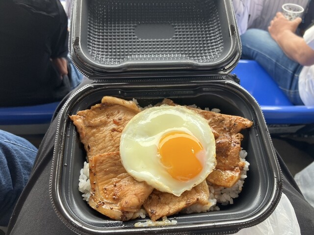 by dukecobain : BUTASAN HOKKAIDO Floor4 Seaside （ブタサンホッカイドウ） - 海浜幕張/豚丼 ...