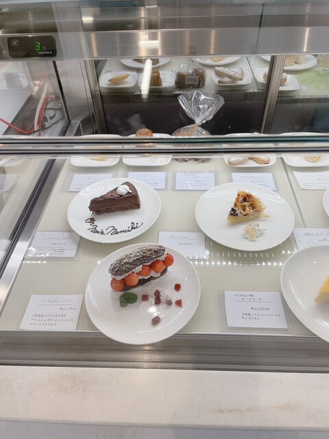 Museum cafe Sweets lab 葡萄屋 kofu - 石和温泉/カフェ | 食べログ