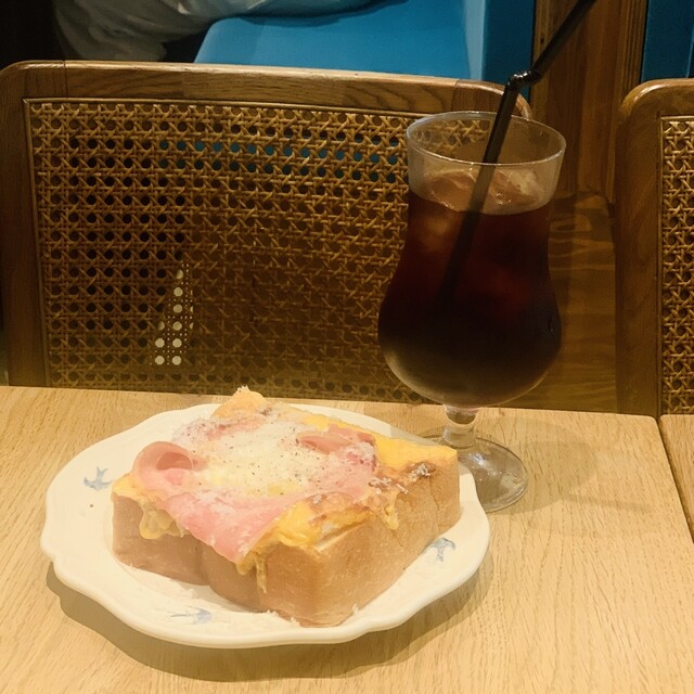 Tennen Kobo no Shoku Pan Senmon Ten Tsubame Pan & Milk Meieki Ten - 近鐵 ...