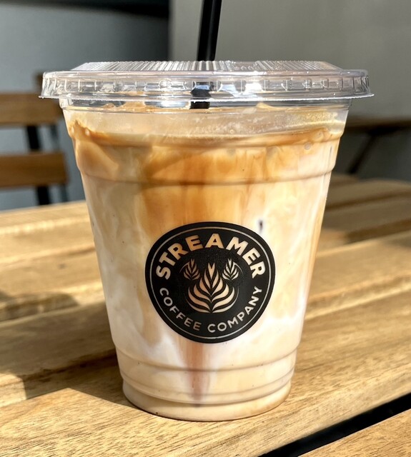 STREAMER COFFEE COMPANY KARASUMA NISHIKI （ストリーマーコーヒーカンパニー） - 烏丸/カフェ | 食べログ