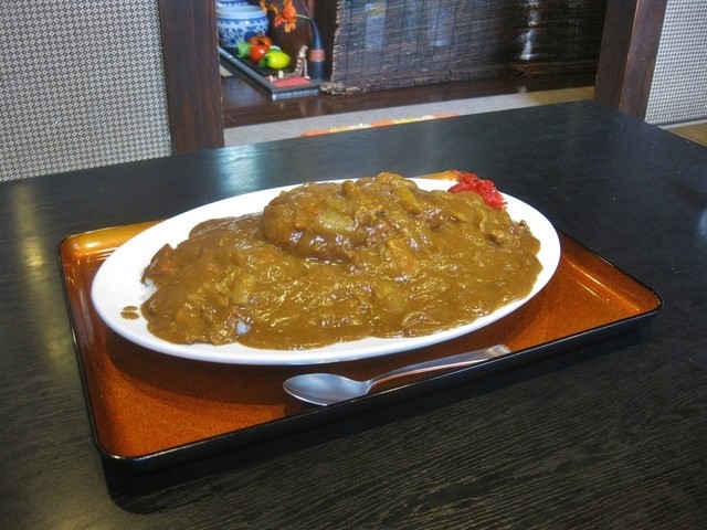 『ノックアウトカレー！』by 十八番 : 幸楽 後屋店(本店) - 国母/居酒屋 [食べログ]