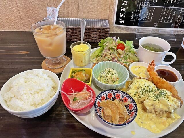 『ランチプレート♪《リスボン》 』by のむのむ☆ : Cafe&Dining RISBON （カフェアンドダイニング リスボン） - 御着/居酒屋 [食べログ]