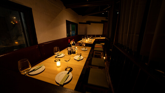 Seats : Meat Stage MEGURO - Meguro/Meat dishes | Tabelog