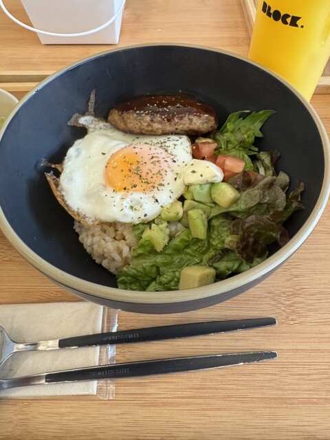 cafe BLOCKのご予約 - 本町/カフェ | 食べログ