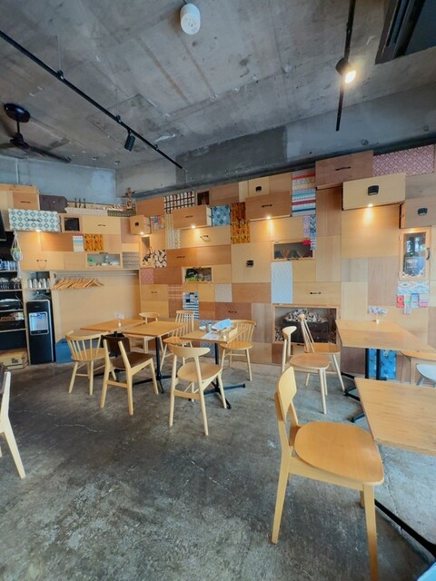 TRUNK CAFE （トランク カフェ）のご予約 - 八丁堀/ダイニングバー | 食べログ