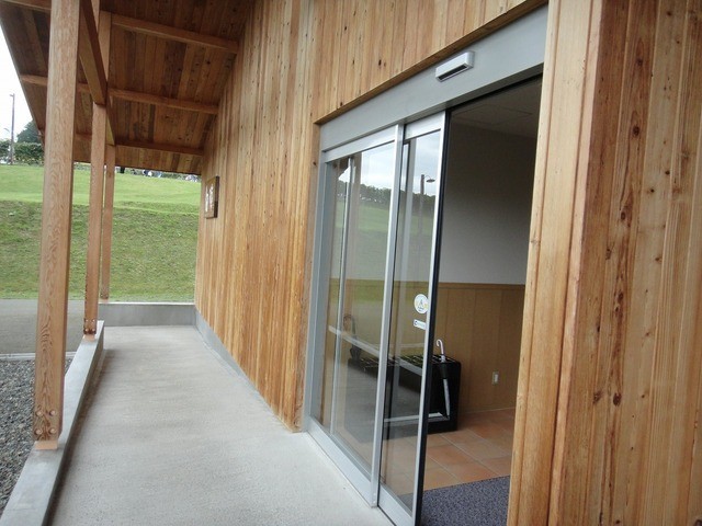 『富良野のカンパーナ六花亭の隣 白樺ジンギスカン』by すいかすき : ジンギスカン白樺 富良野店 - 学田/ジンギスカン [食べログ]