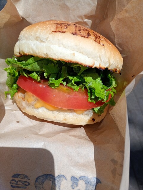 FBI （FRESH BURGER INN） - 西小倉/ハンバーガー | 食べログ