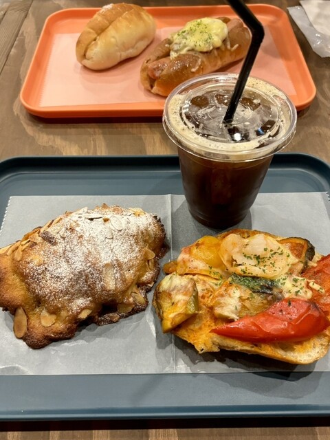 FLAT Bakery （フラットベーカリー） - 虎ノ門/パン | 食べログ