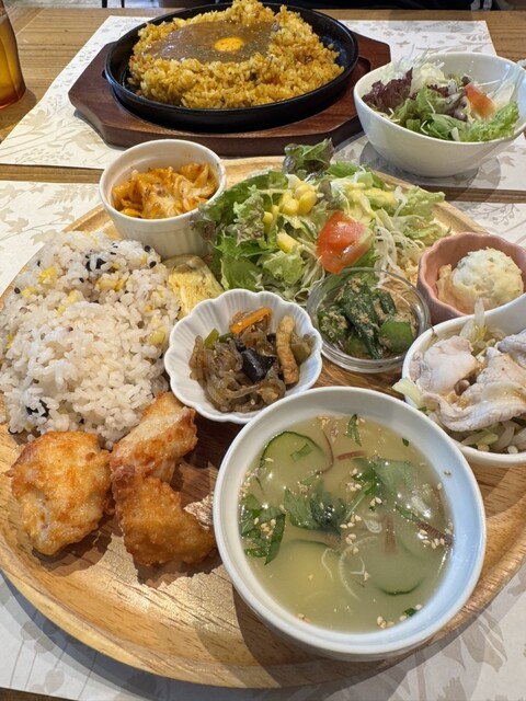 KIBE KITCHEN （キベ キッチン）のご予約 - 絹延橋/カフェ | 食べログ
