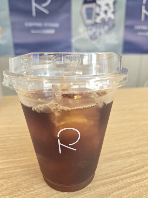 R COFFEE STAND Powered by LUUP - 虎ノ門ヒルズ/コーヒースタンド | 食べログ