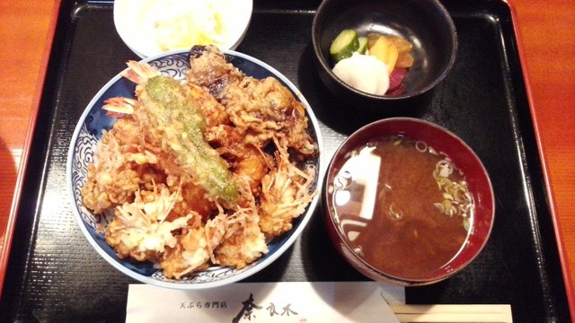 『郡山市の天麩羅「奈良木」で盛り合わせ天丼＆小海老のかき揚げ丼』by 爆発五郎 : 天麩羅 奈良木 - 郡山富田/天ぷら [食べログ]