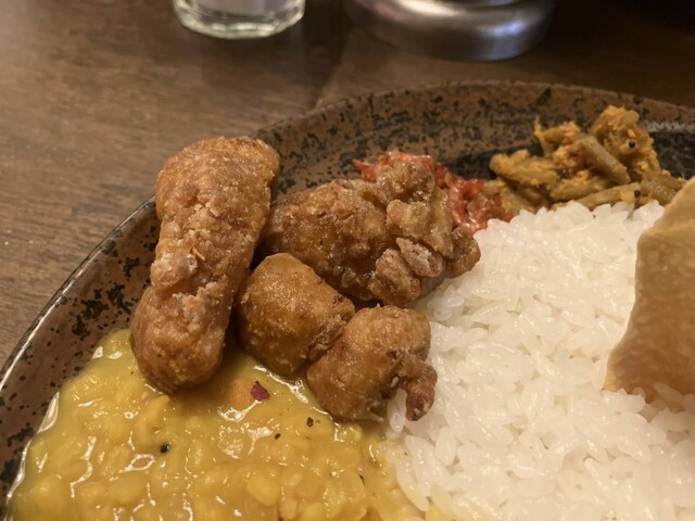 『一番人気の「混盛」を頂く！』by レールモントフ : curry bar nidomi （ニドミ） - 谷町四丁目/カレー [食べログ]