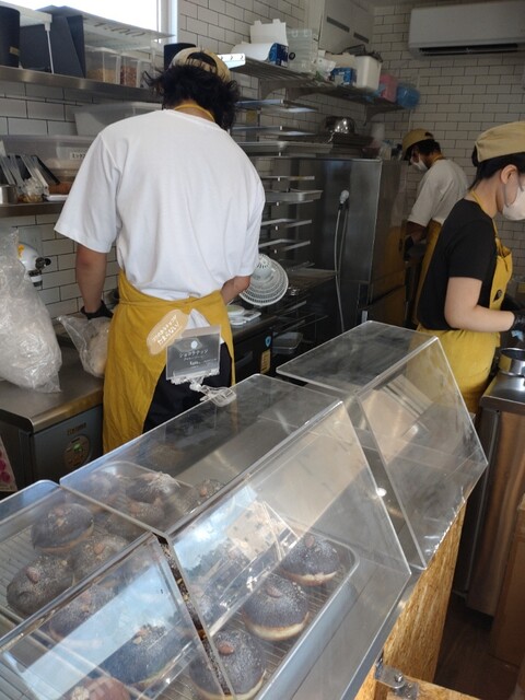 ミルクドドレイク つくば学園の森店 - 研究学園/ドーナツ | 食べログ