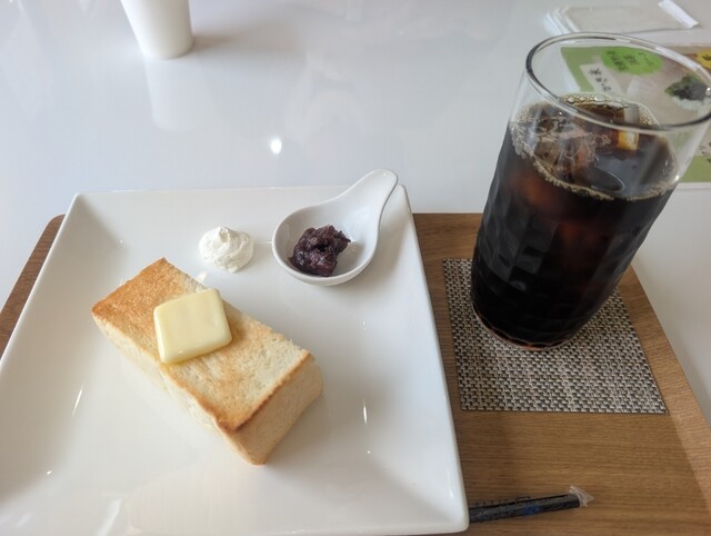デアイ・ザ・ベーカリー 奈良店 （DEAI THE BAKERY） - 田原本/パン | 食べログ