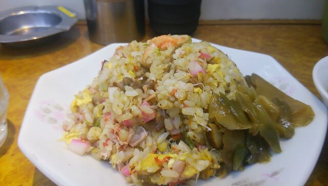 『チャーシューゴロゴロ、焼豚炒飯でおなか一杯！！』by 飲みニスト0430 : 石狩亭 （イシカリテイ） - 大船/中華料理 [食べログ]