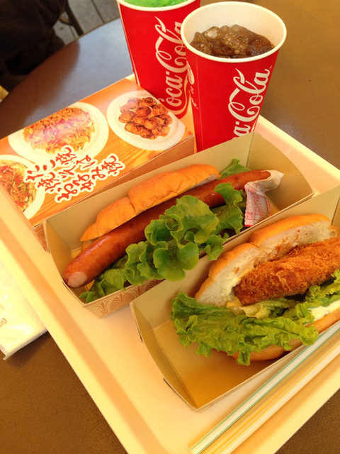 料理写真 3ページ目 : 上野動物園 バードソング （藤棚休憩所売店） - 根津/パン・サンドイッチ（その他） | 食べログ