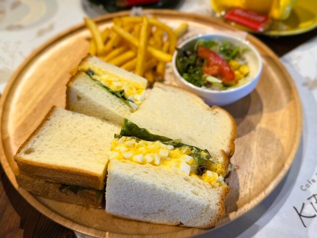 KIBE KITCHEN （キベ キッチン）のご予約 - 絹延橋/カフェ | 食べログ