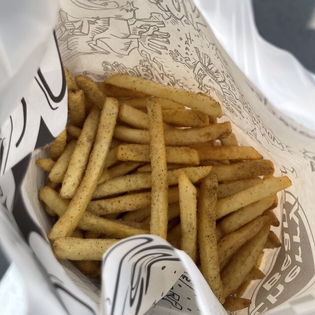 CHERRY BEANS POTATO Shimokitazawa （チェリービーンズポテト） - 下北沢/揚げ物 | 食べログ