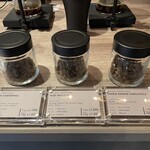 COVERT COFFEE ROASTERY - 新宿三丁目/コーヒースタンド | 食べログ