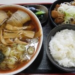 まるまん食堂 - 塩川/食堂 | 食べログ