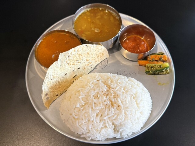 MOMO Stand Tokyo 2ndのご予約 - 西新宿/ネパール料理 | 食べログ