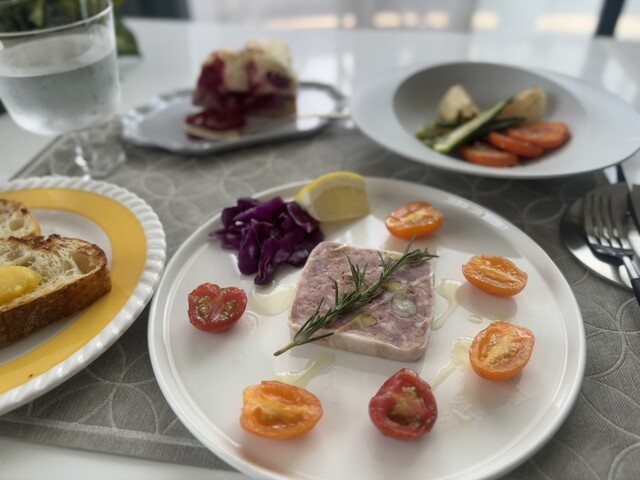 シャルキュトリー リンデンバーム - 東山/惣菜・デリ | 食べログ