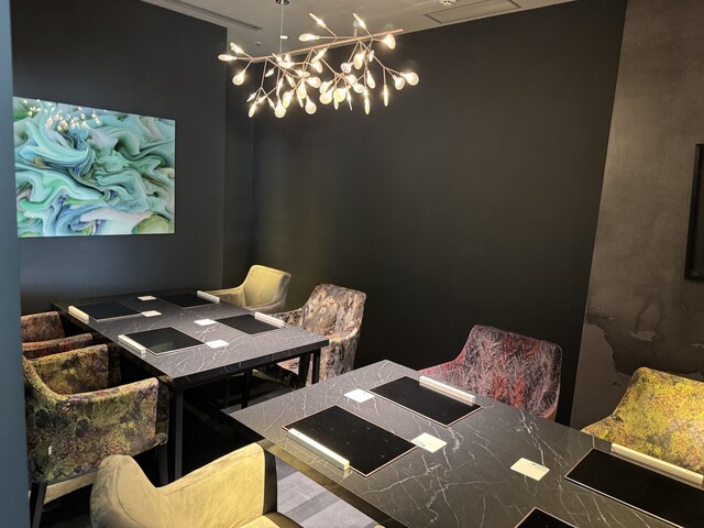 座席 : PREMIUM ROBATA SANDA （プレミアムロバタサンダ） - 京都河原町/日本料理 | 食べログ