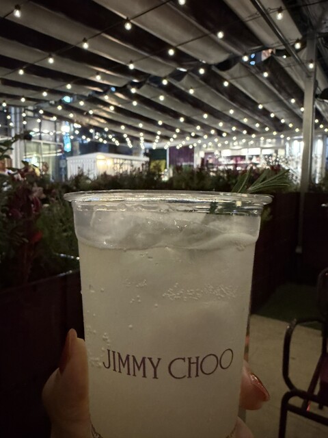 JIMMY CHOO Street Café Ginza - 銀座一丁目/カフェ | 食べログ